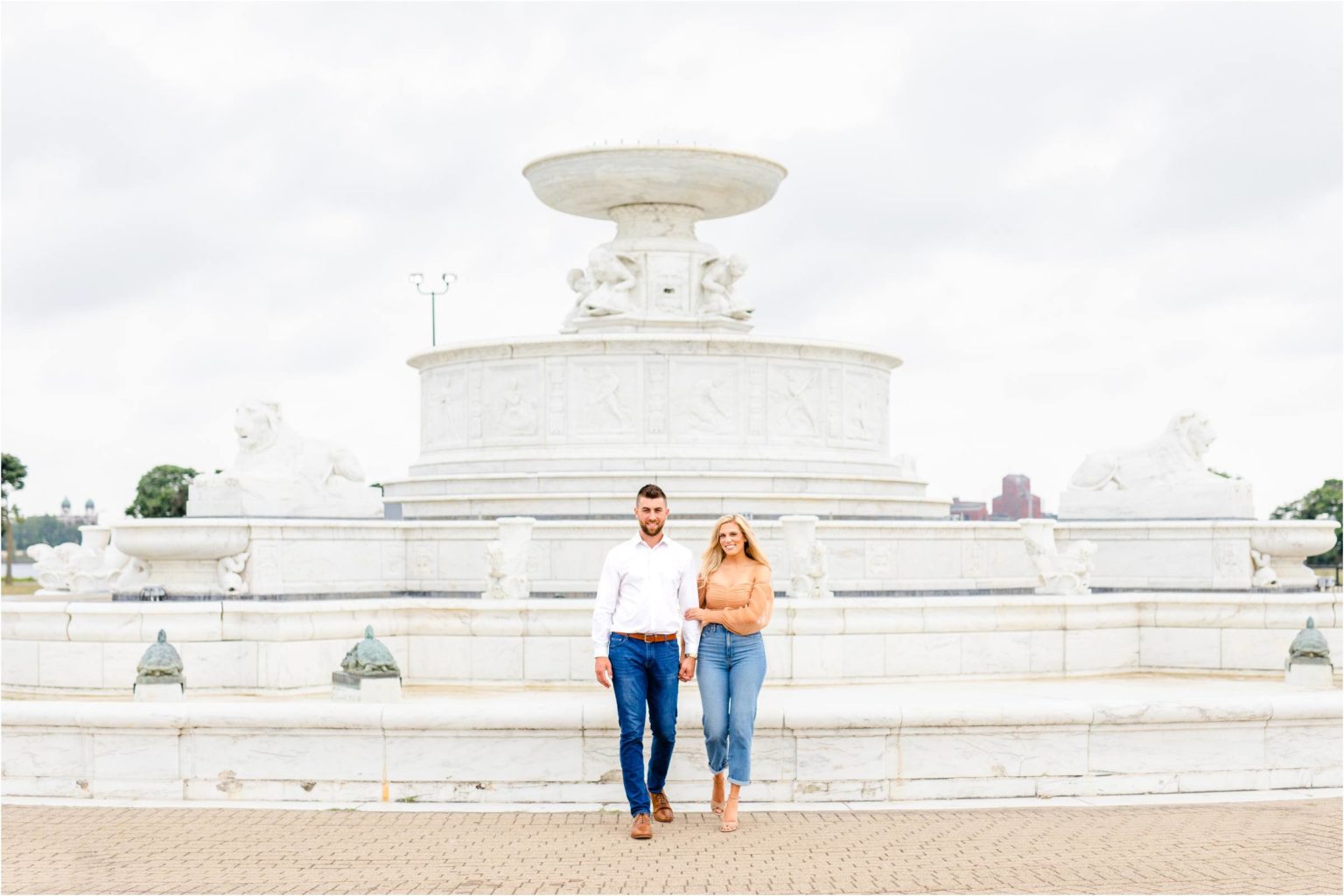 Downtown Detroit Engagement | Allison & John - Stephanie Parshall ...
