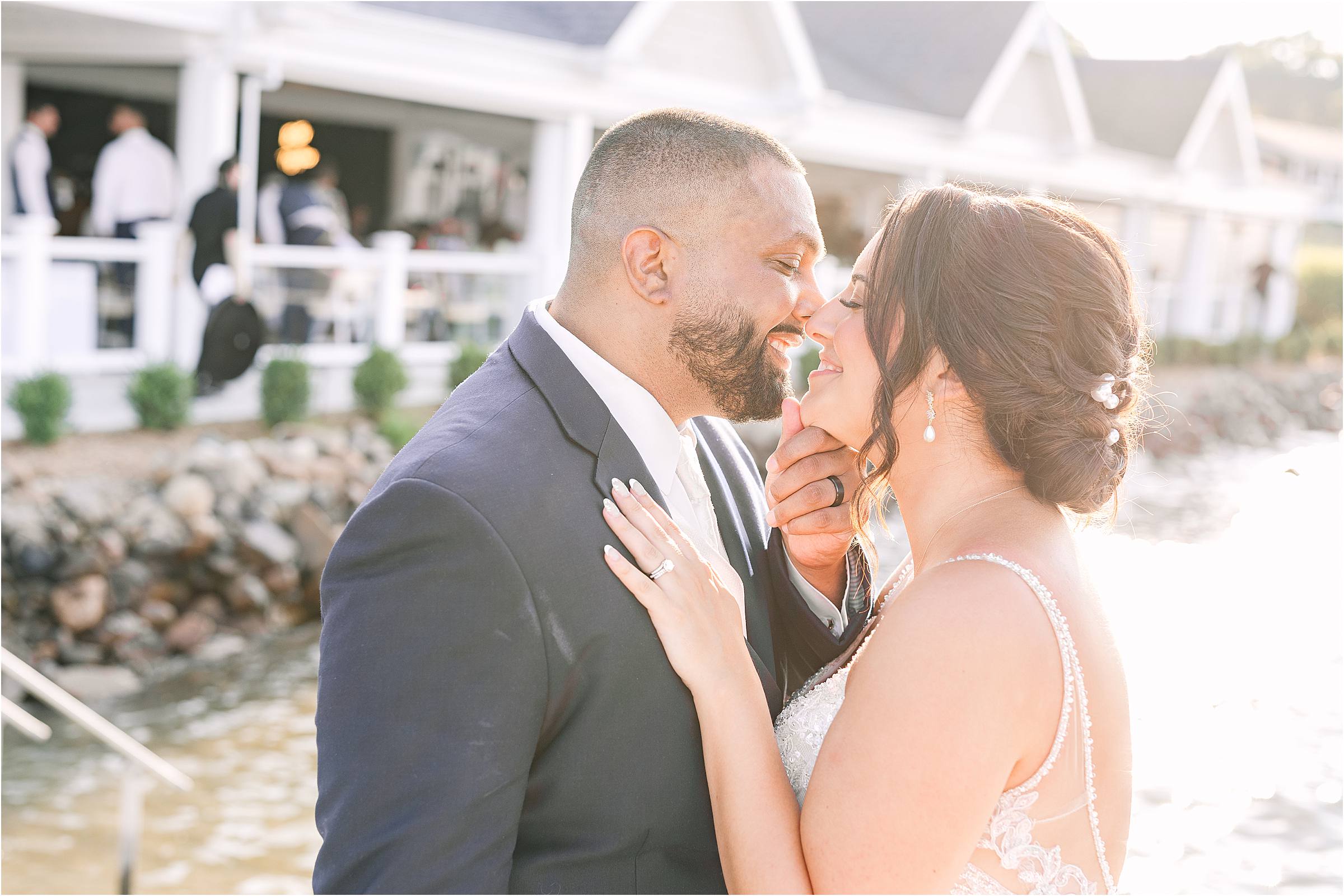 Bay Pointe Inn Wedding | Ashlee & Frankie - Stephanie Parshall Photography